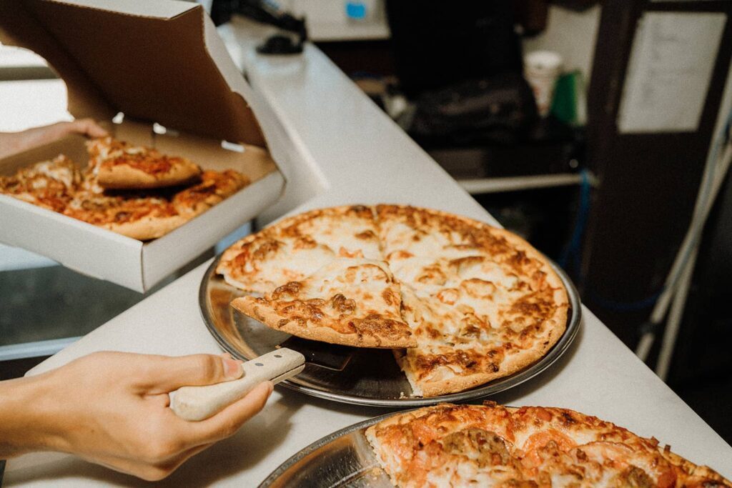 Pizza, 534 Sherman Ave, Hamilton | Chicago Style Pizza